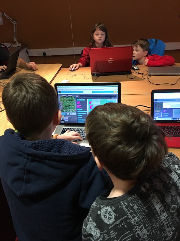 The Hour Of Code 2016 Codingbug 5483