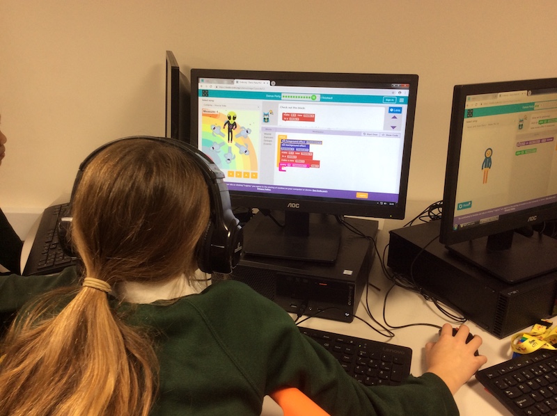 The Hour Of Code 2018 Codingbug 3783